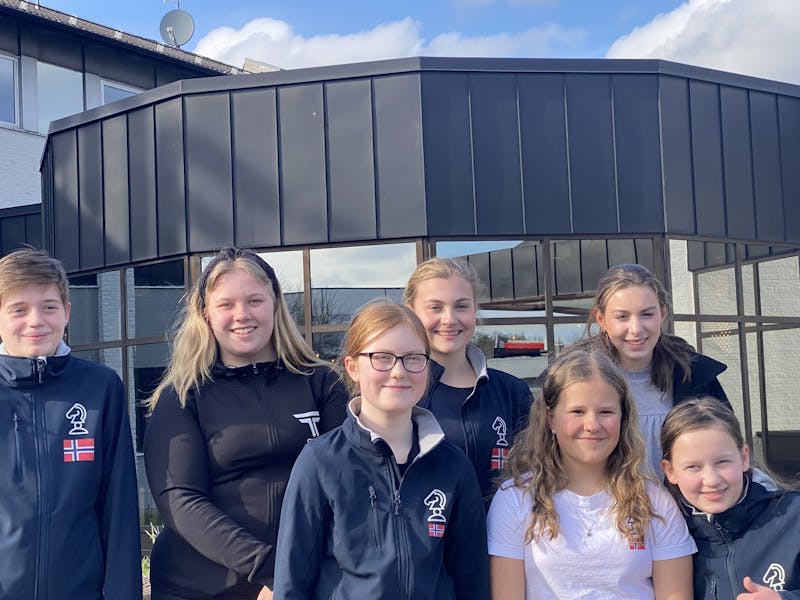 Sjakkforbundet | Livia Lindstad og Oda Kofoed Skramstad til topps i…